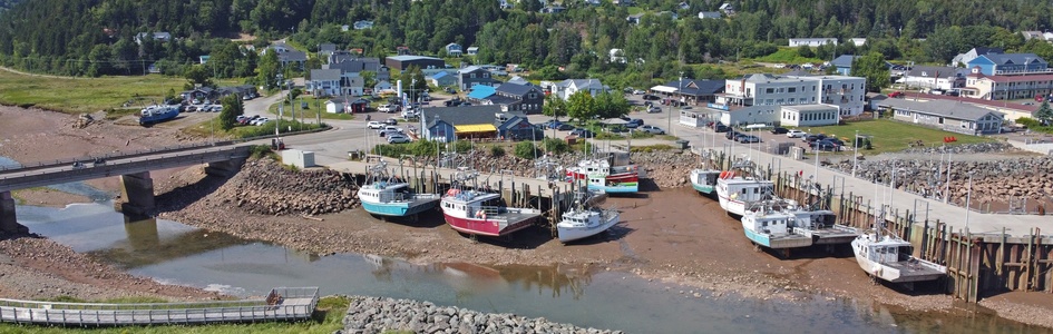 Alma - kystby i Fundy bugten | FDM Travel